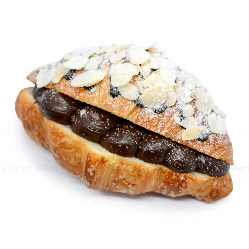 Bánh Croissant Kem Socola 180g (ea)