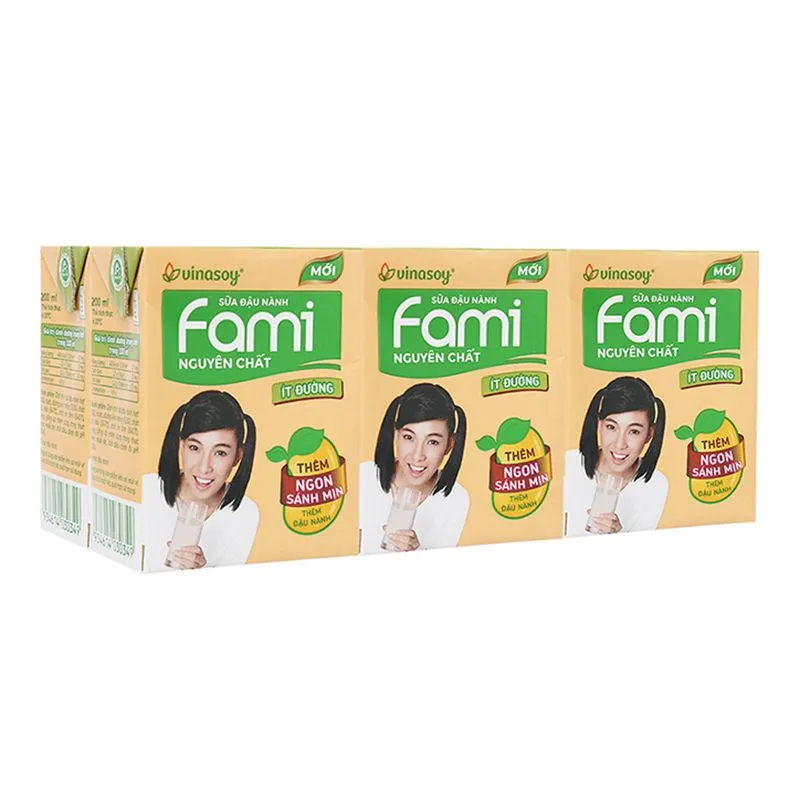 Sữa Đậu Nành Vinasoy Fami Nguyên Chất Ít Đường Lốc 6 Hộp 200ml